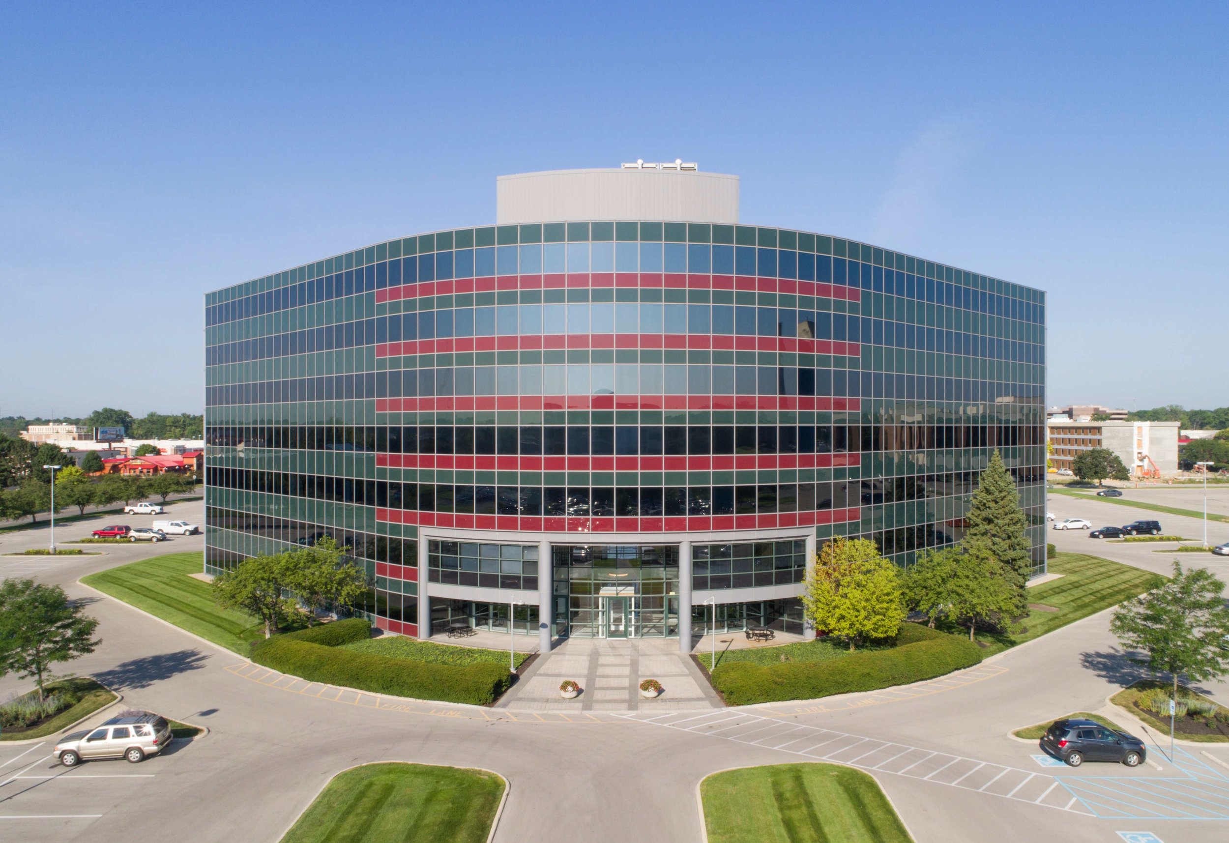 One College Park - Indianapolis, IN - Tempus Realty Partners